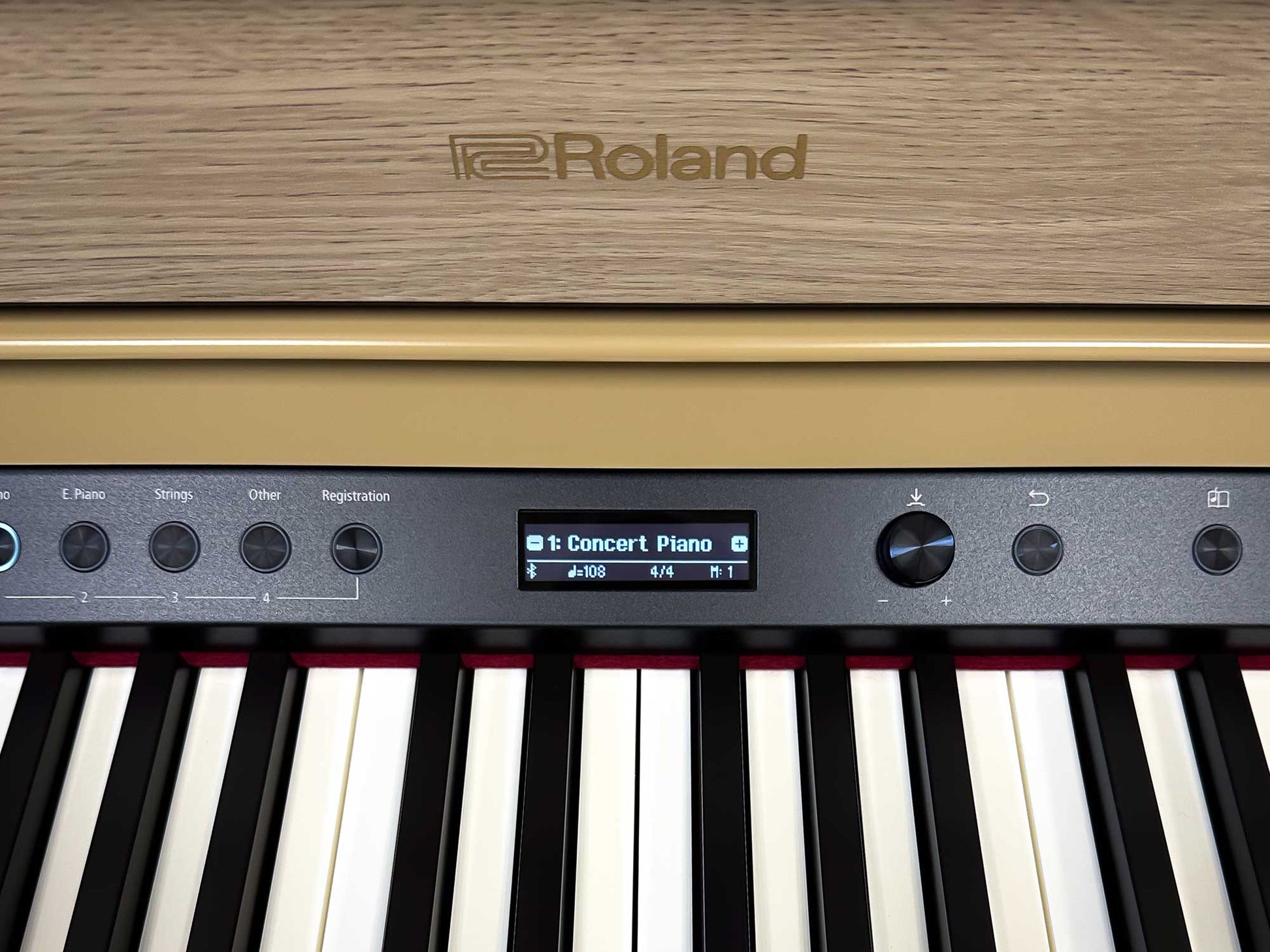 Roland HP702 Digital Piano - Charcoal Black – Kraft Music