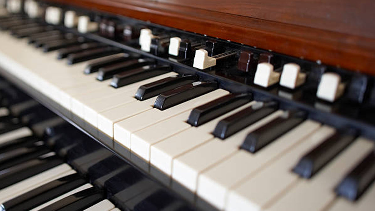 Stage Keyboards & Organs - Save w/ Bundles! – Kraft Music