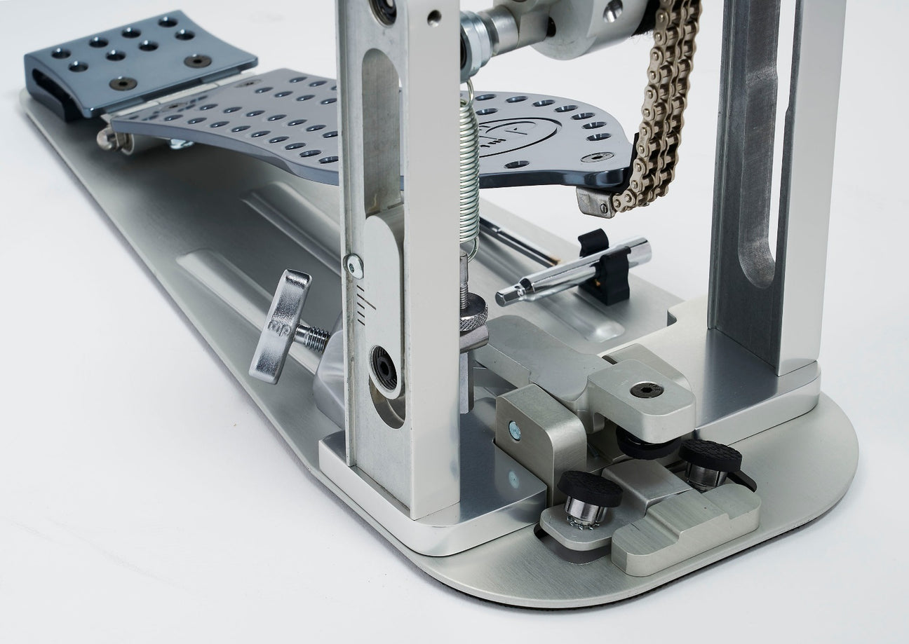Drum Workshop DWCPMCD Machined Chain Drive Single Bass Drum Pedal – Kraft Music
