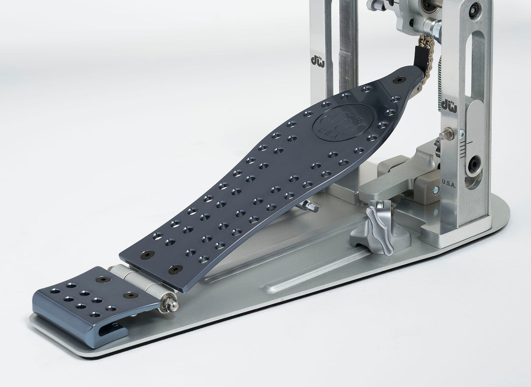 Drum Workshop DWCPMCD Machined Chain Drive Single Bass Drum Pedal – Kraft Music