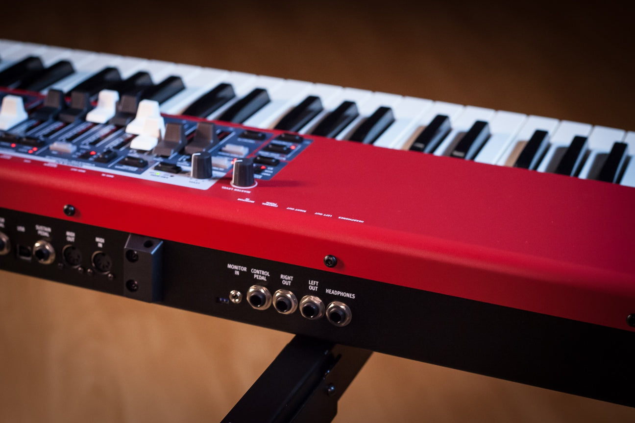 Nord Electro 6D 61 Stage Keyboard – Kraft Music